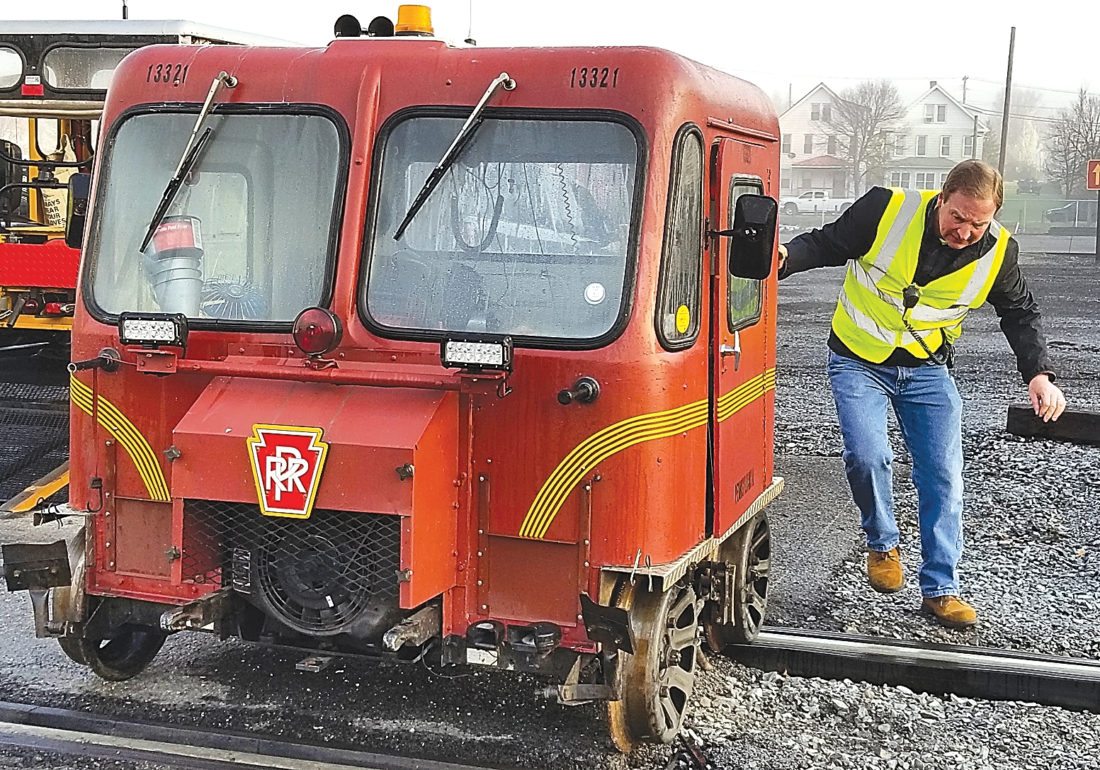 Speeders travel local rails | News, Sports, Jobs - Altoona Mirror